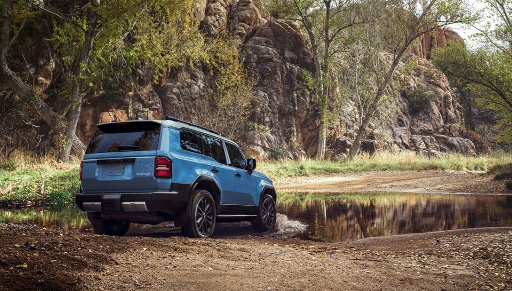 Toyota Land Cruiser Prado 2024: El SUV que Domina Todos los Terrenos ...